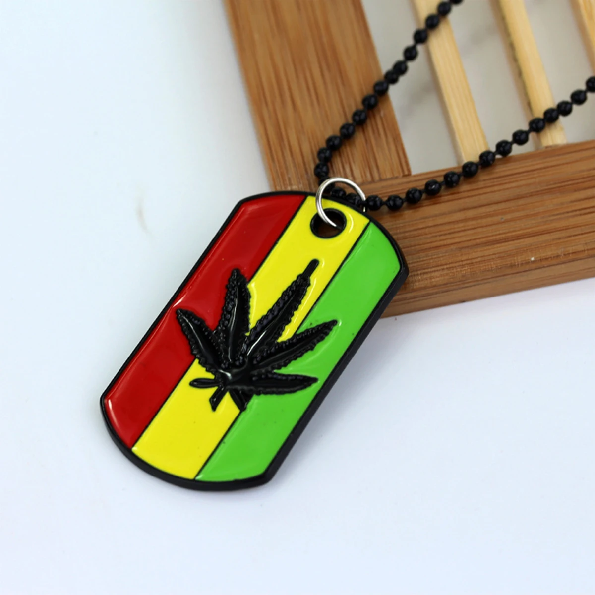 1Pc Fashion Cool Red Yellow And Green Pendant Necklace Jamaica Reggae ...
