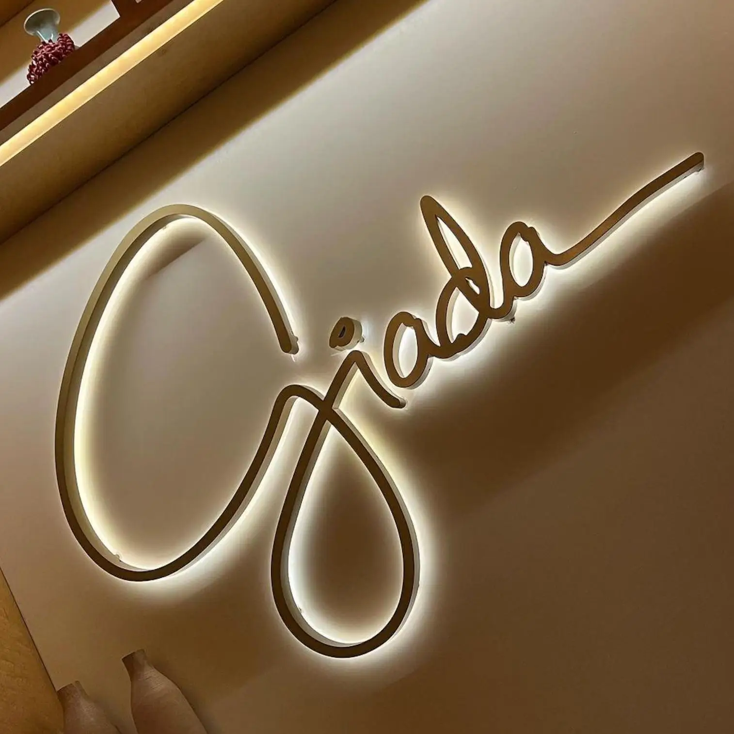 Custom 3D LED Illuminated Channel Letters – Artist Cove