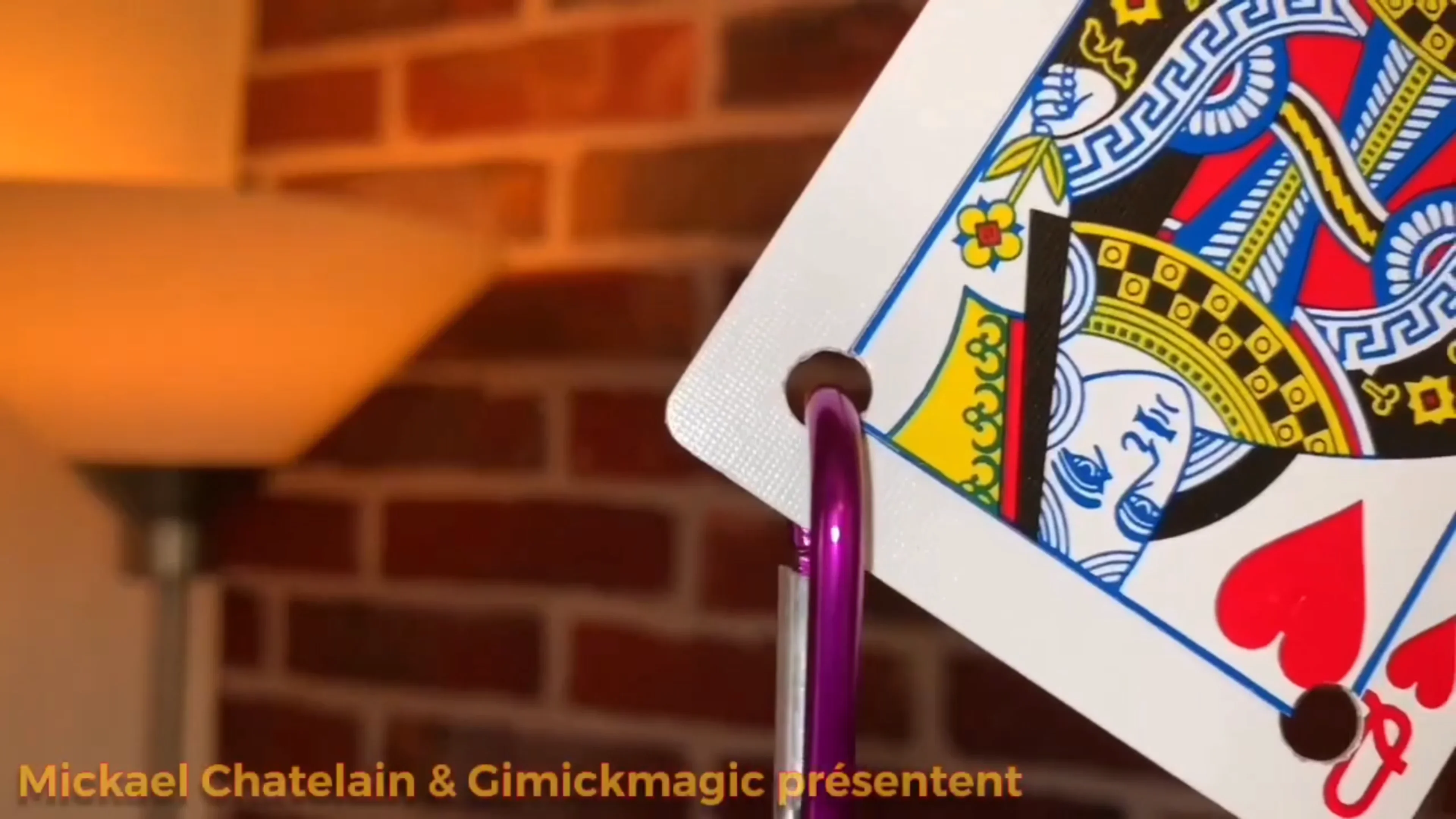 Jump-by-Mickael-Chatelain-Magie-Close-Up-Performer-Stage-Illusions ...