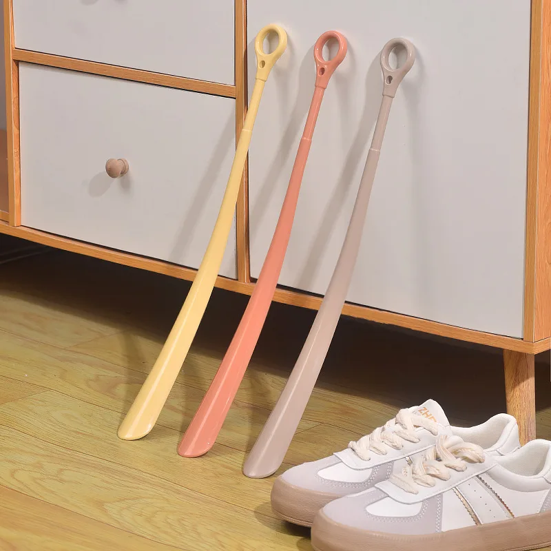 Long 47cm Hanging Ring Shoehorn Pregnant Woman Long Handled Lifter ...