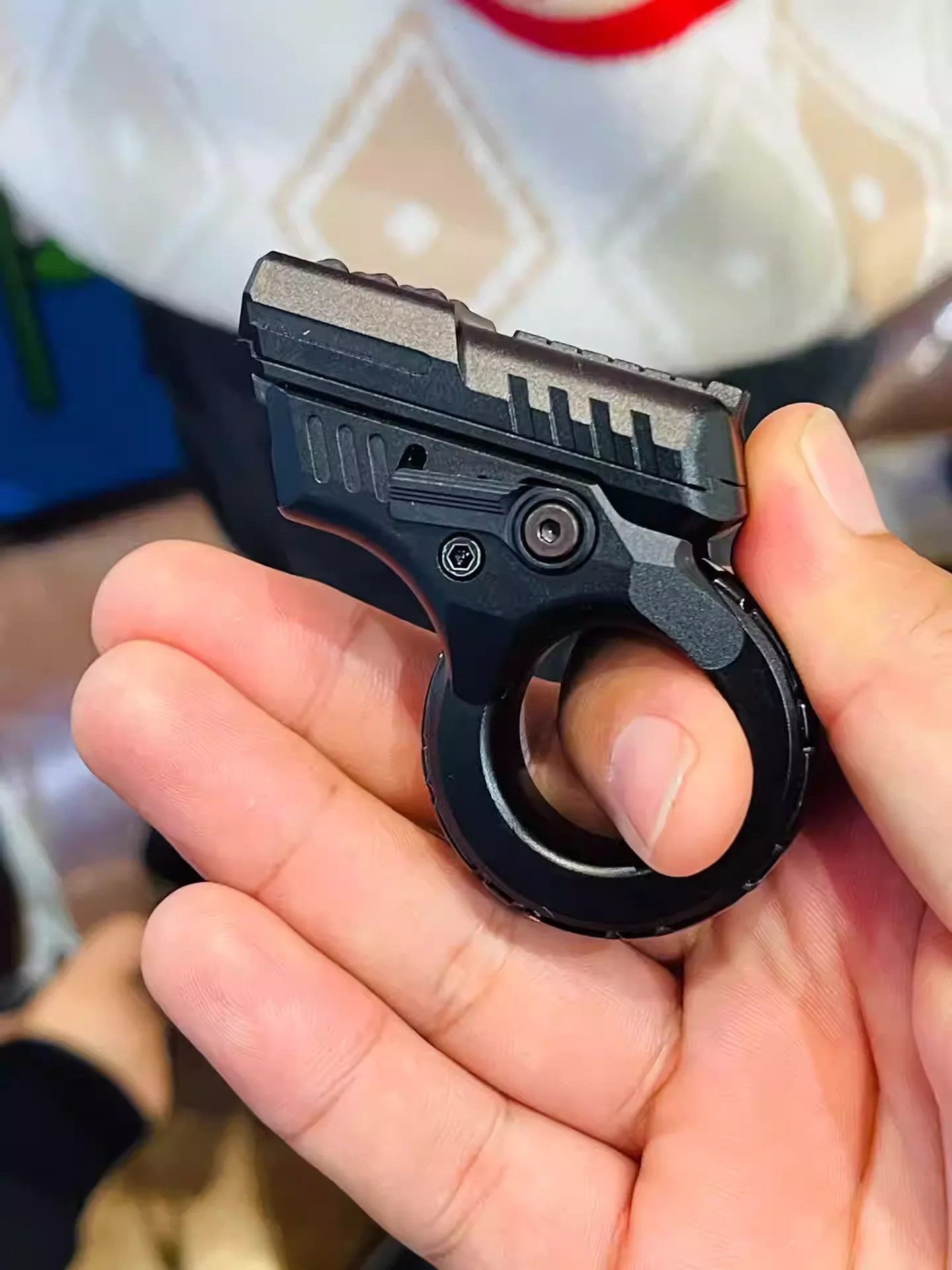 Azu-zoom-Youth-Edition-Push-Card-Decompression-Tool-Black-Technology ...