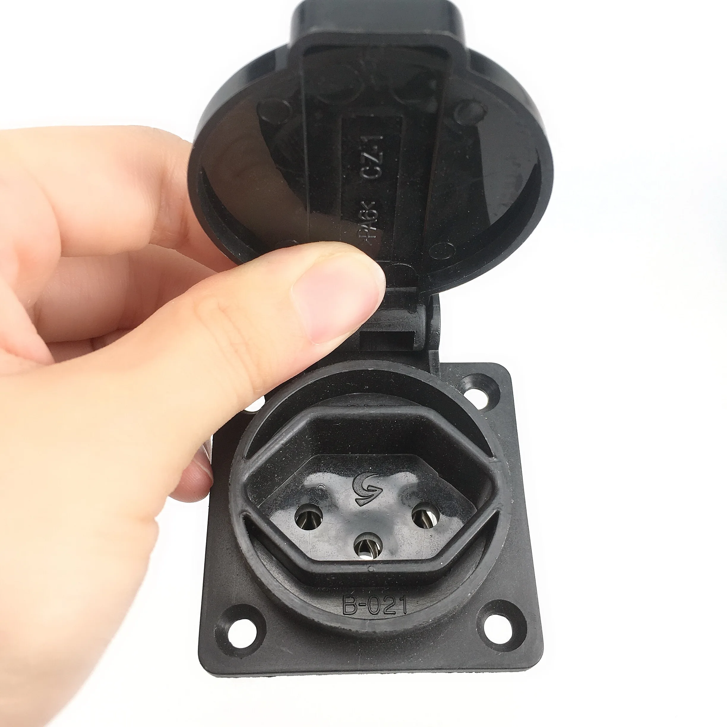 Black-blue-universal-Swiss-industry-safety-outlet-10A-250V-IP44-CE ...