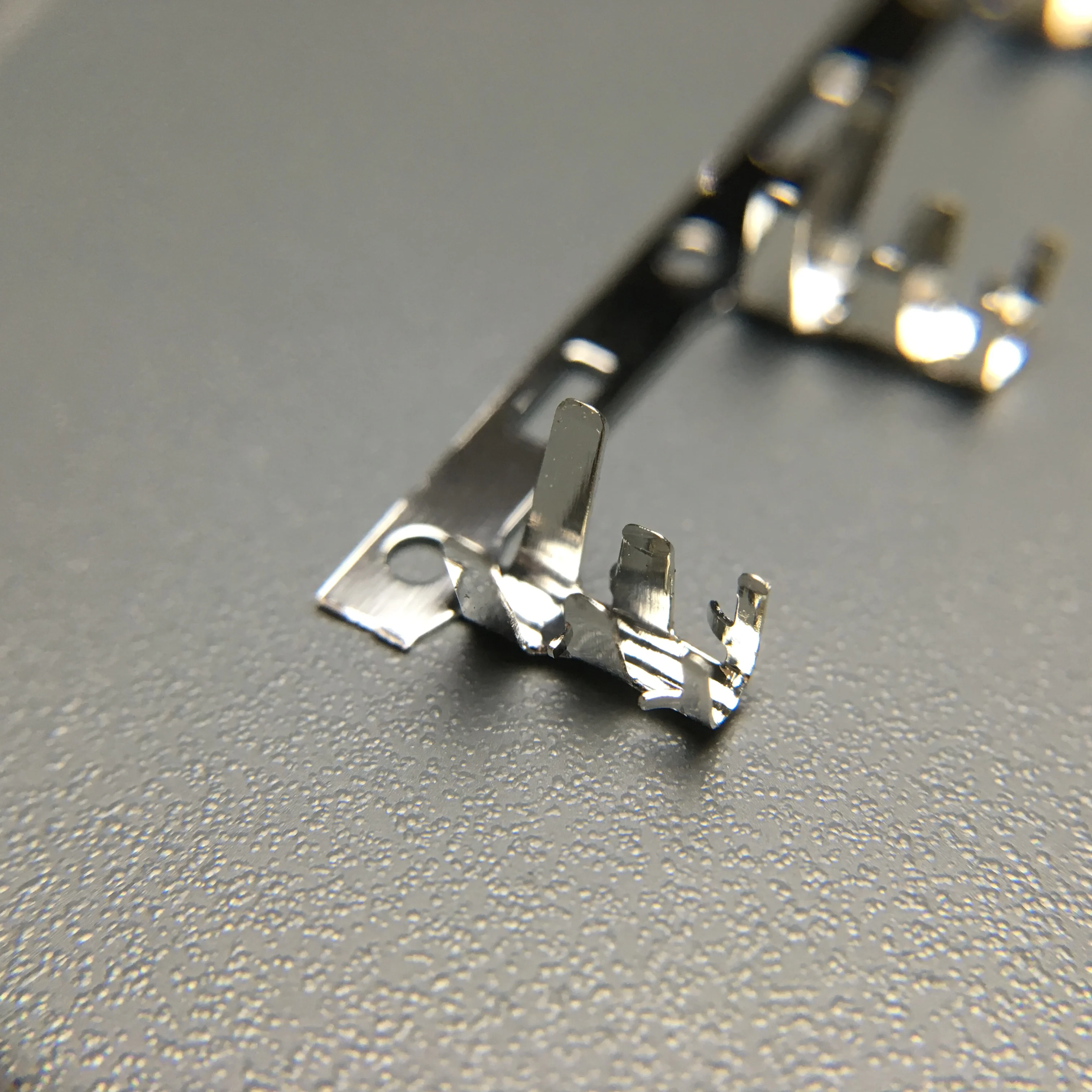 D262P-2-SIN-41T-2-4-Equivalent-products-PCB-board-hole-size-2-6double ...