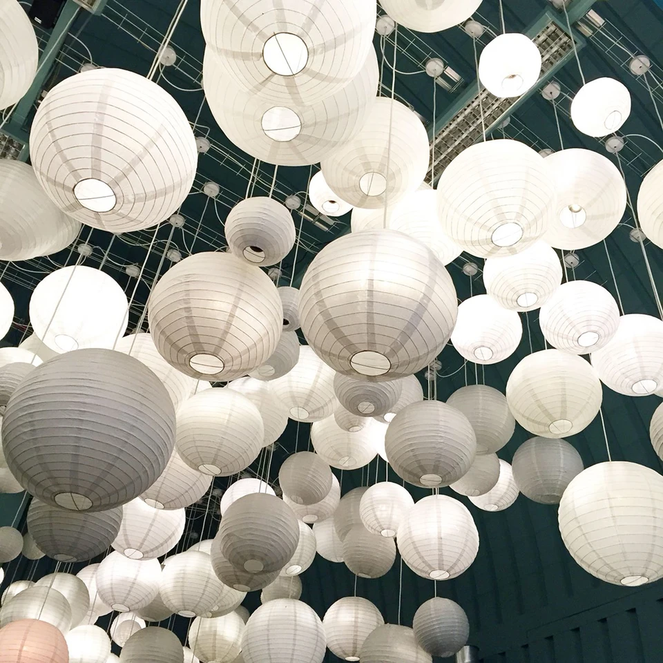 White Japanese Lanterns 3 Cloud White Miami Solar Lanterns
