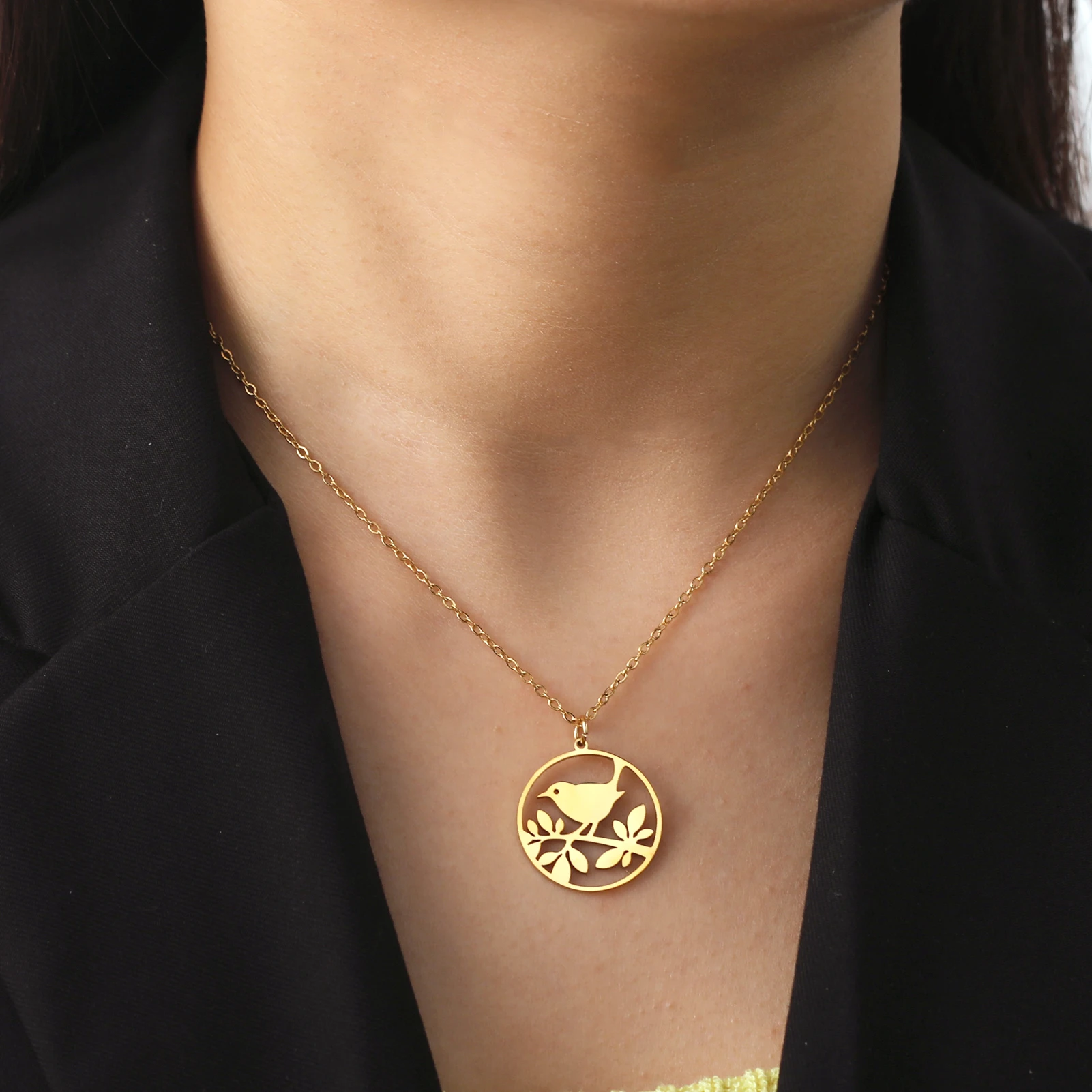 Cazador-Animal-Bird-in-Tree-Leaves-Stainless-Steel-Round-Pendant ...