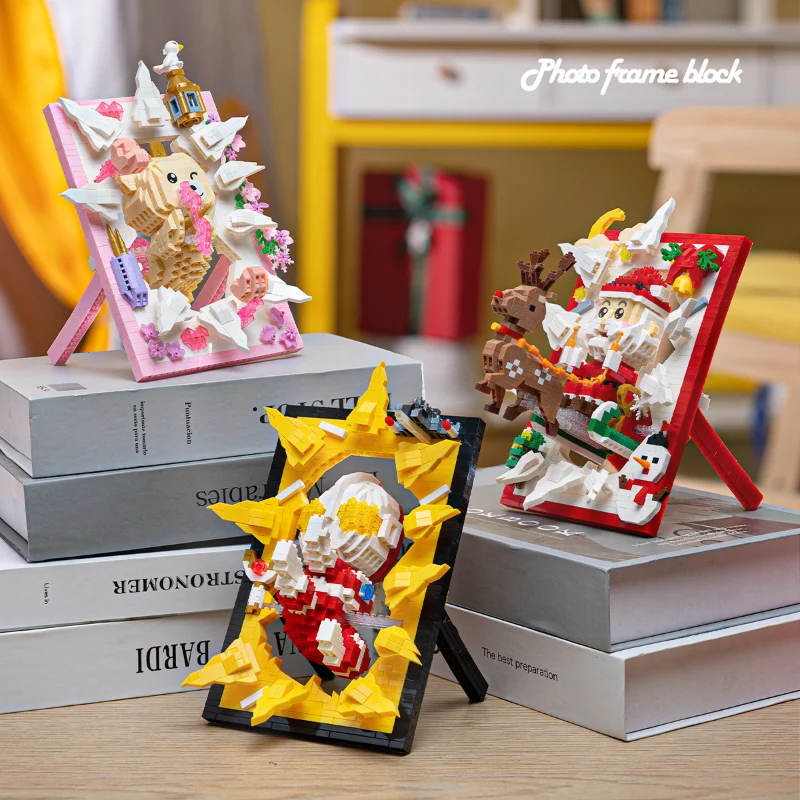 Photo-Frame-Building-Blocks-Creative-Astronaut-Santa-Claus-3D-Model ...