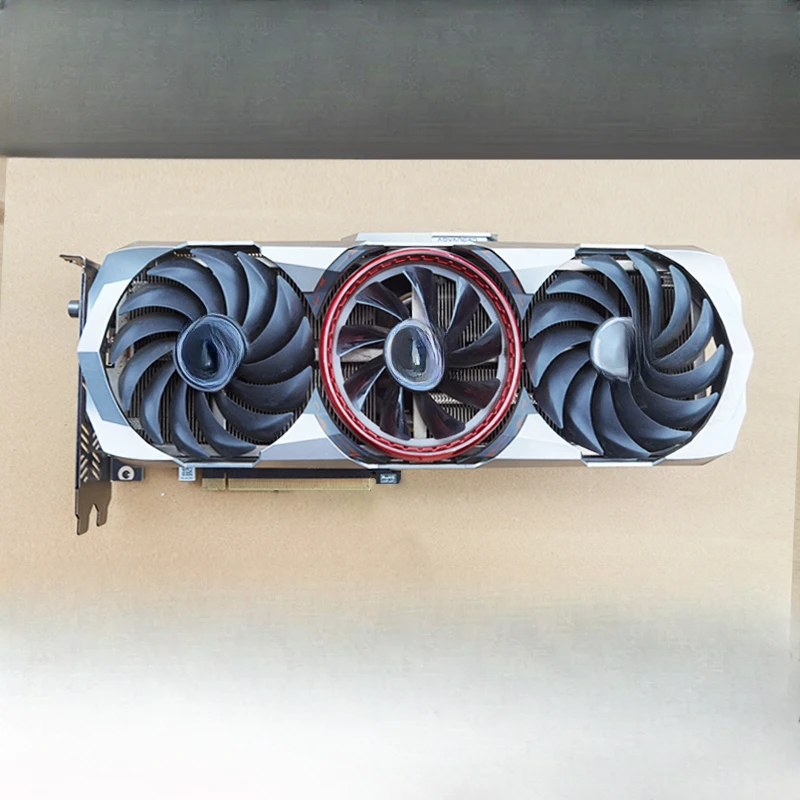 12G-three-fan-disassembly-graphics-card.jpg