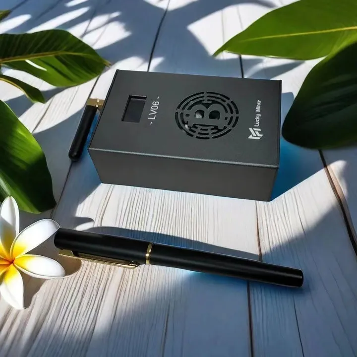 Bitaxe-Ultra-Upgraded-Lucky-Miner-BM1366-Solo-Mining-450-500GH-S ...