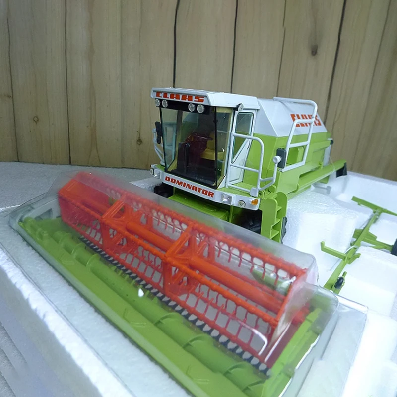 Diecast-1-32-Scale-REP-Claas-Dominator-88-MAXI-Alloy-Harvester-Farm ...