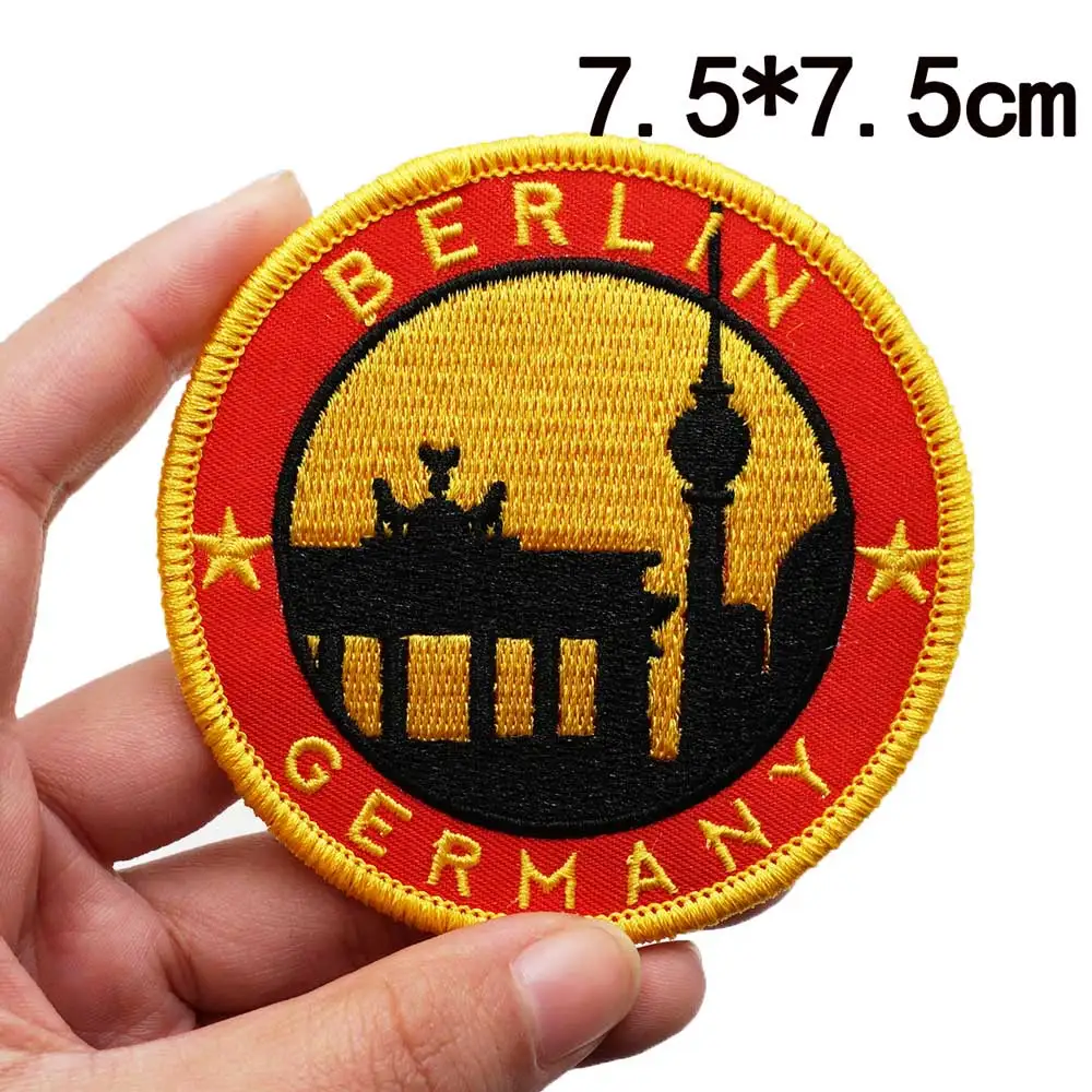 GERMANY-BERLIN-army-Embroidered-Patches-Badge-F4-21.jpg
