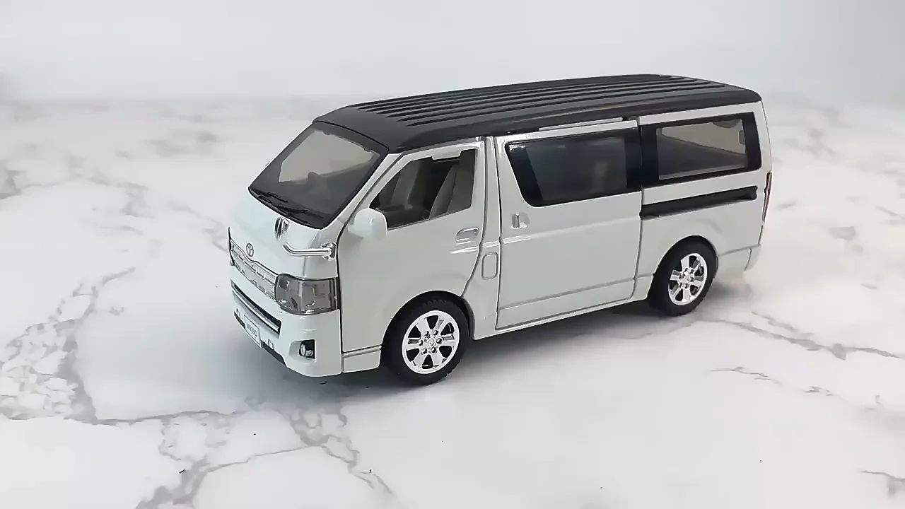 1/32 Scale Toyota Hiace van model simulation alloy bus pull back sound ...