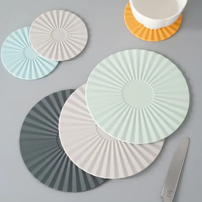 Round-Silicone-Mat-Heat-Proof-Pads-Kitchen-Non-Slip-Coaster-Placemat ...