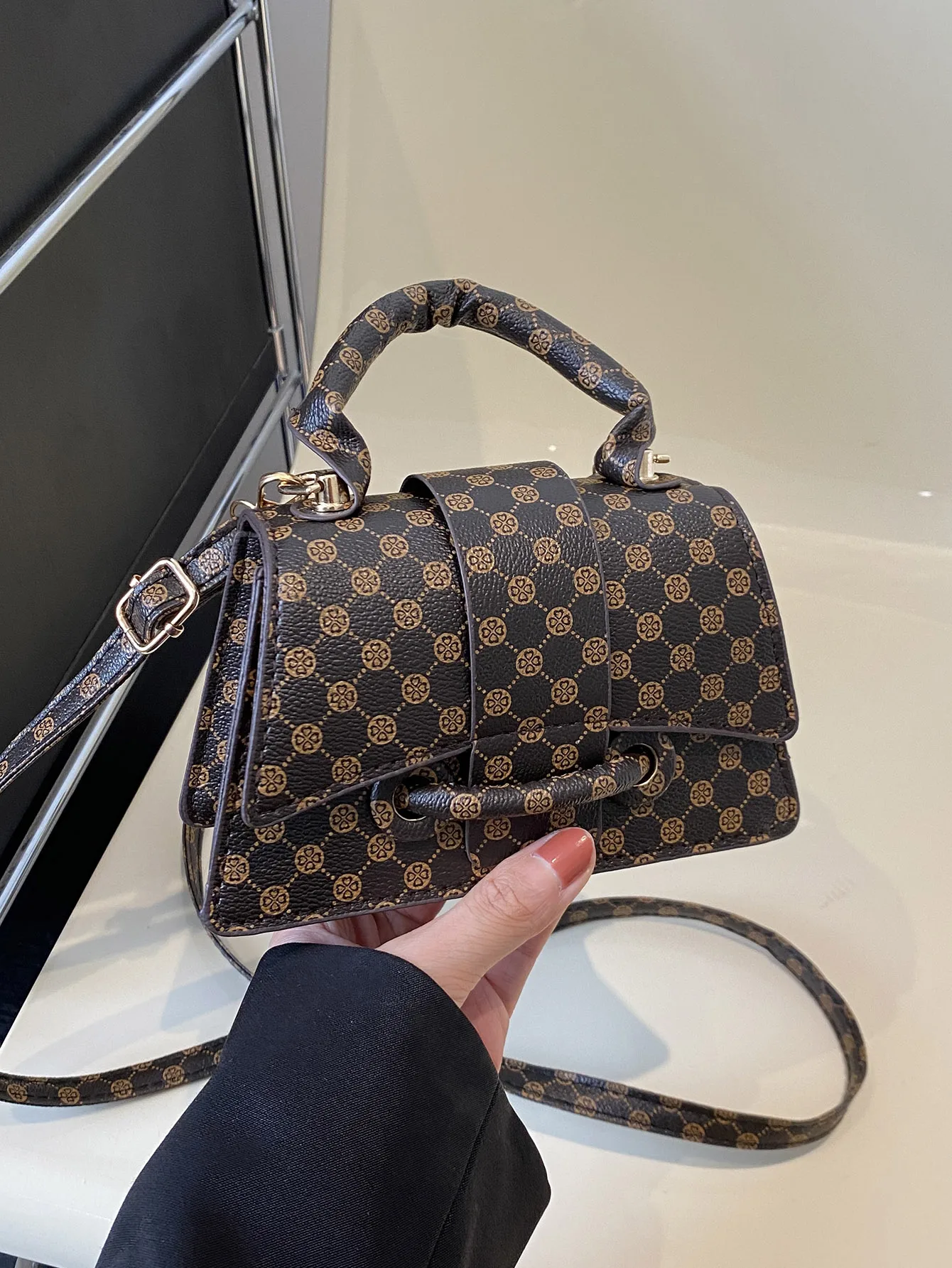 Fashionable-high-end-bag-women-s-2024-new-niche-design-handbag-casual ...