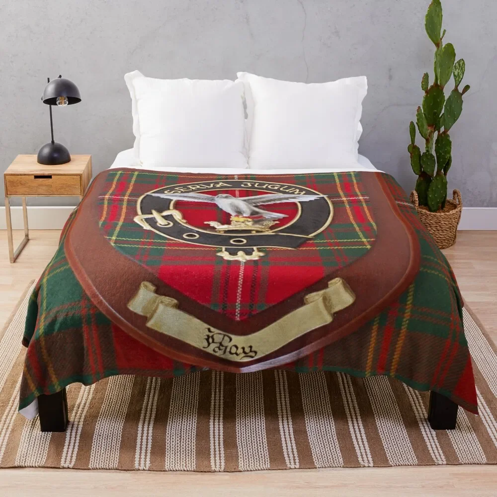Real-Clan-Hay-Crest-on-Kilt-Ancient-Hay-Tartan-Throw-Blanket-Retros ...