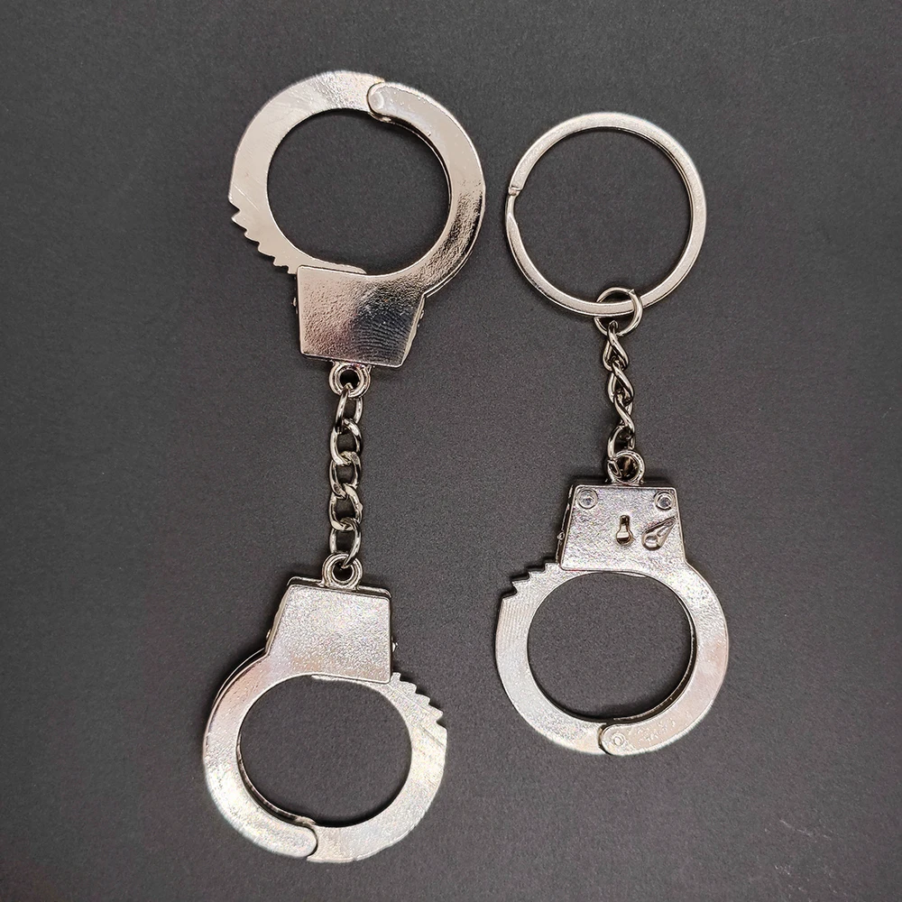 Creative-Gift-Personality-Simulation-Double-Handcuffs-Metal-Key-Chain ...