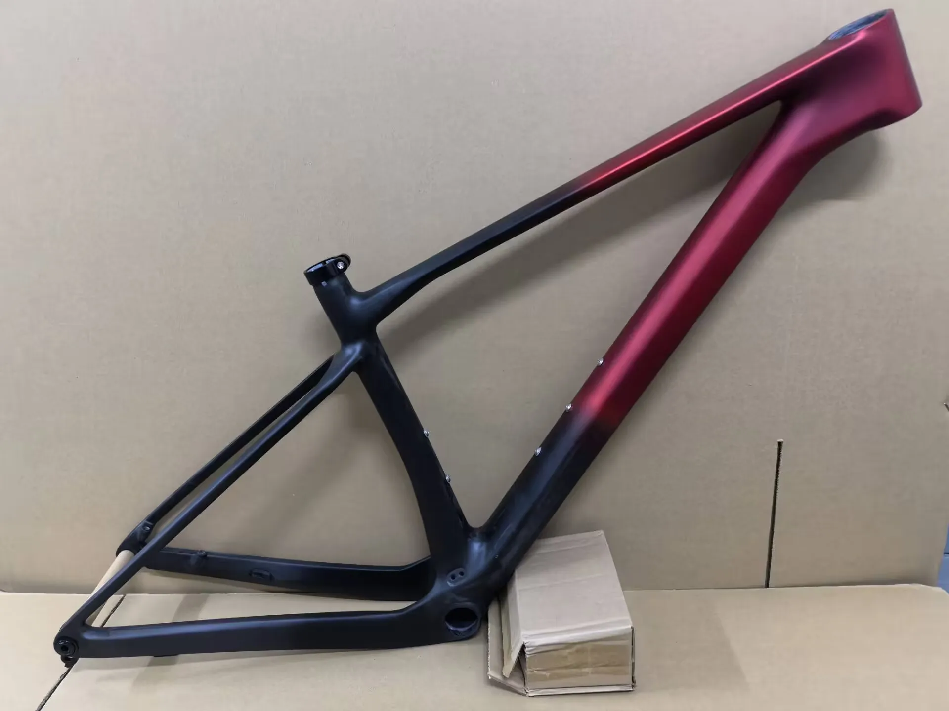 T1000-Full-Carbon-Mountain-Bike-Frameset-Disc-Brake-BB92-Carbon-Fiber ...