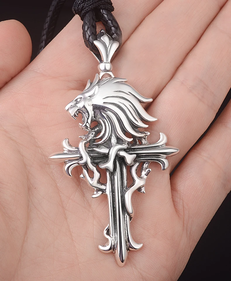 Final Fantasy 8 Squall Necklace