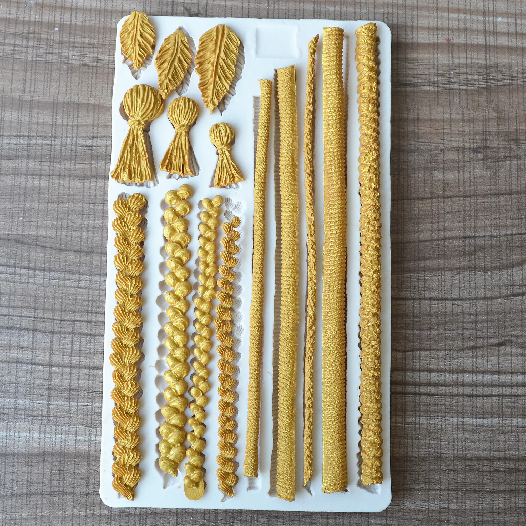 Dynamic Rope Silicone Mold Kitchen DIY Dessert Chocolate Mold Font Cake ...