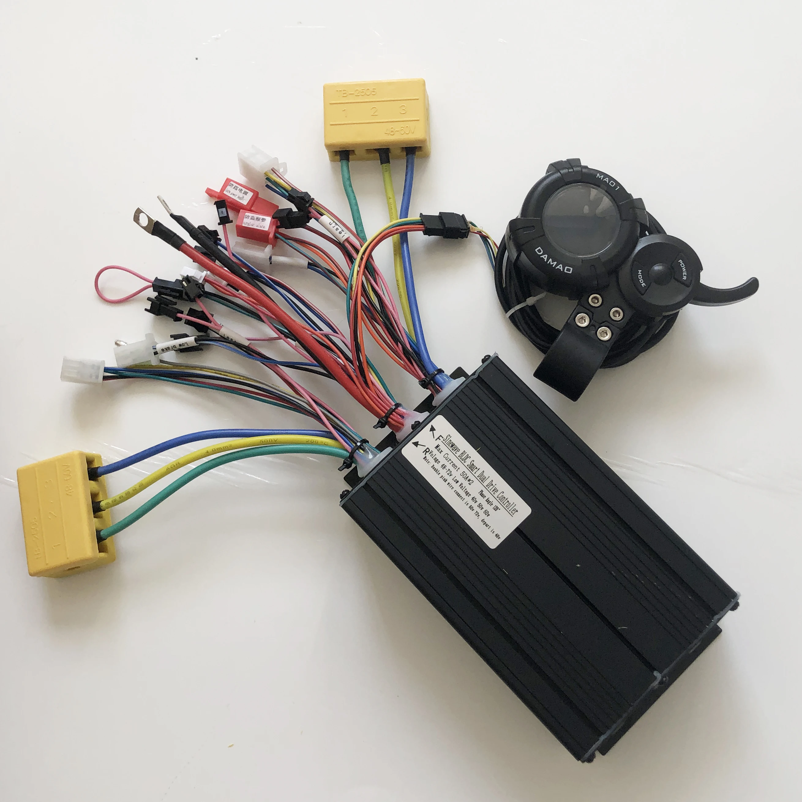 BLDC-Sine-Wave-Dual-Drive-Controller-Set-50A-2-48V-60V-72V-with-Damao-Display-for.jpg