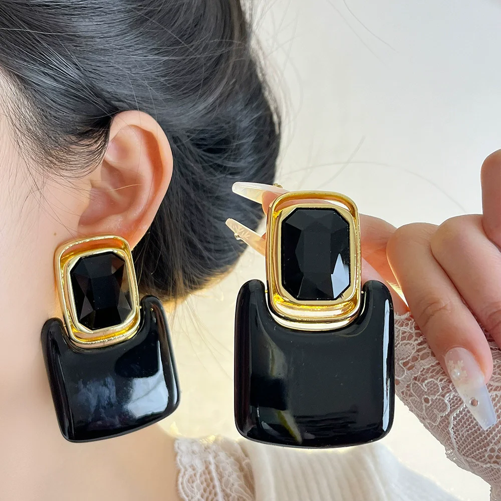 Retro Smooth Geometric Block Acrylic Crystal Stud Earrings Exaggerated ...