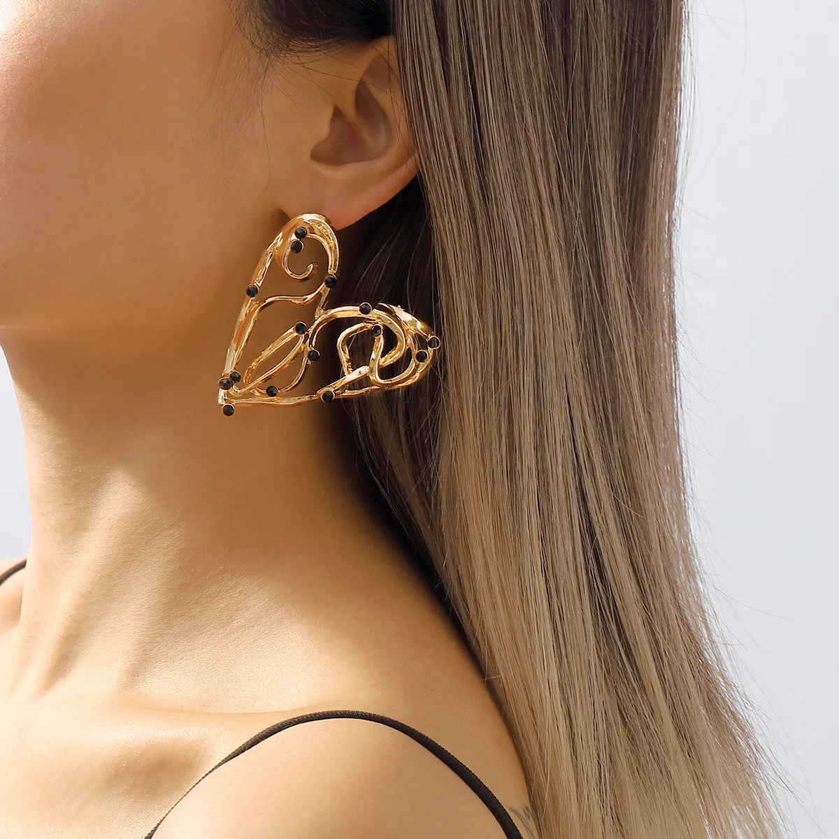 New-2023-Earrings-Exaggerated-Heart-shaped-Wire-Winding-Earrings-for ...