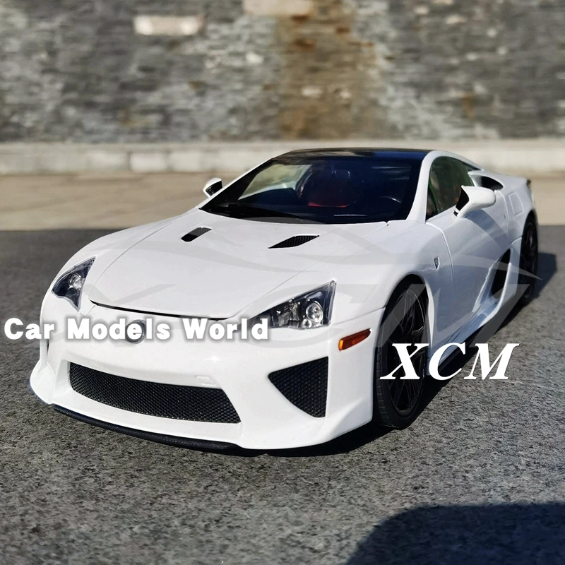 Car-Model-for-WELL-LFA-1-18-White-SMALL-GIFT.jpg