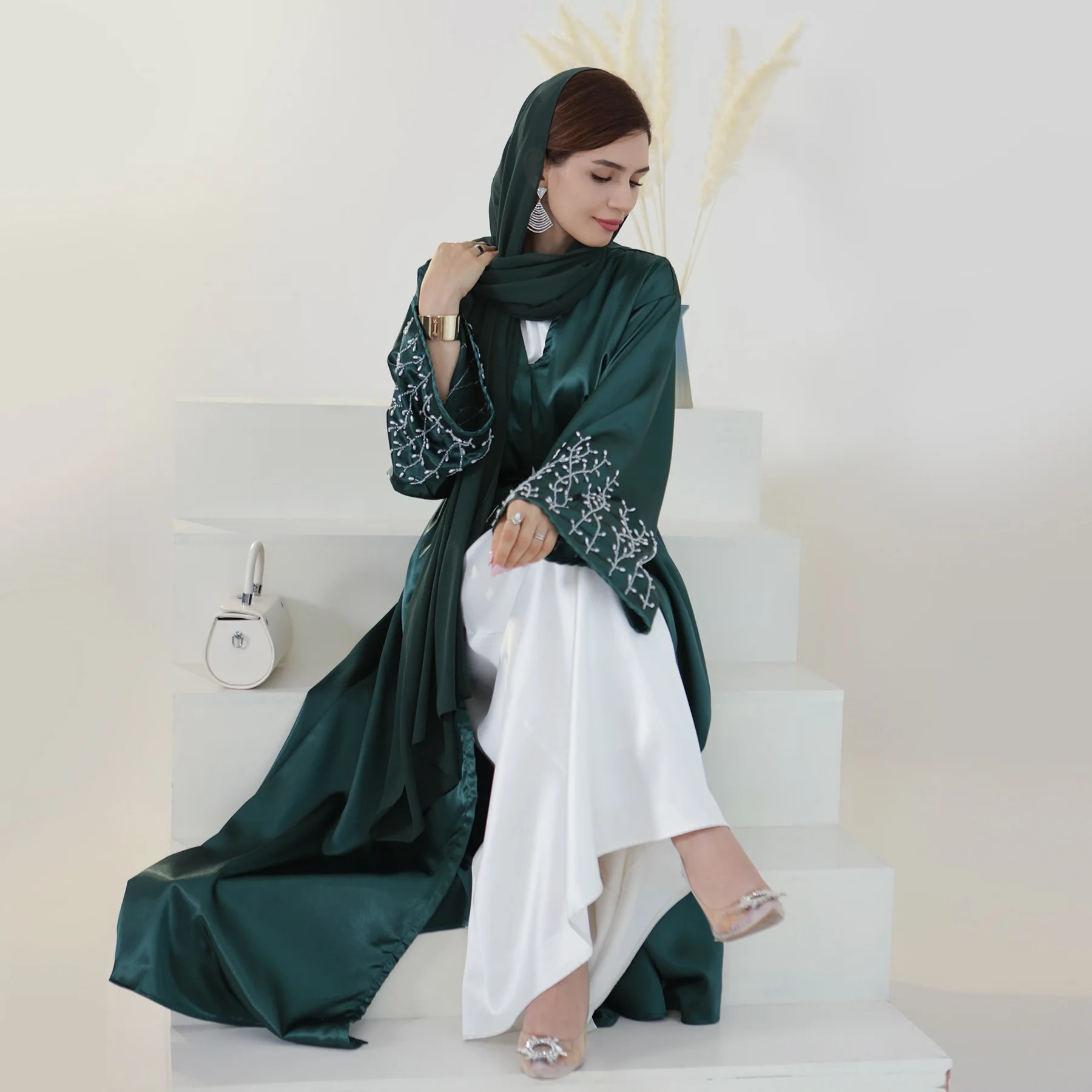 Shimmer-Abaya-Dubai-Luxury-Snap-fastener-Front-Handsewn-Beads-Sleeves ...