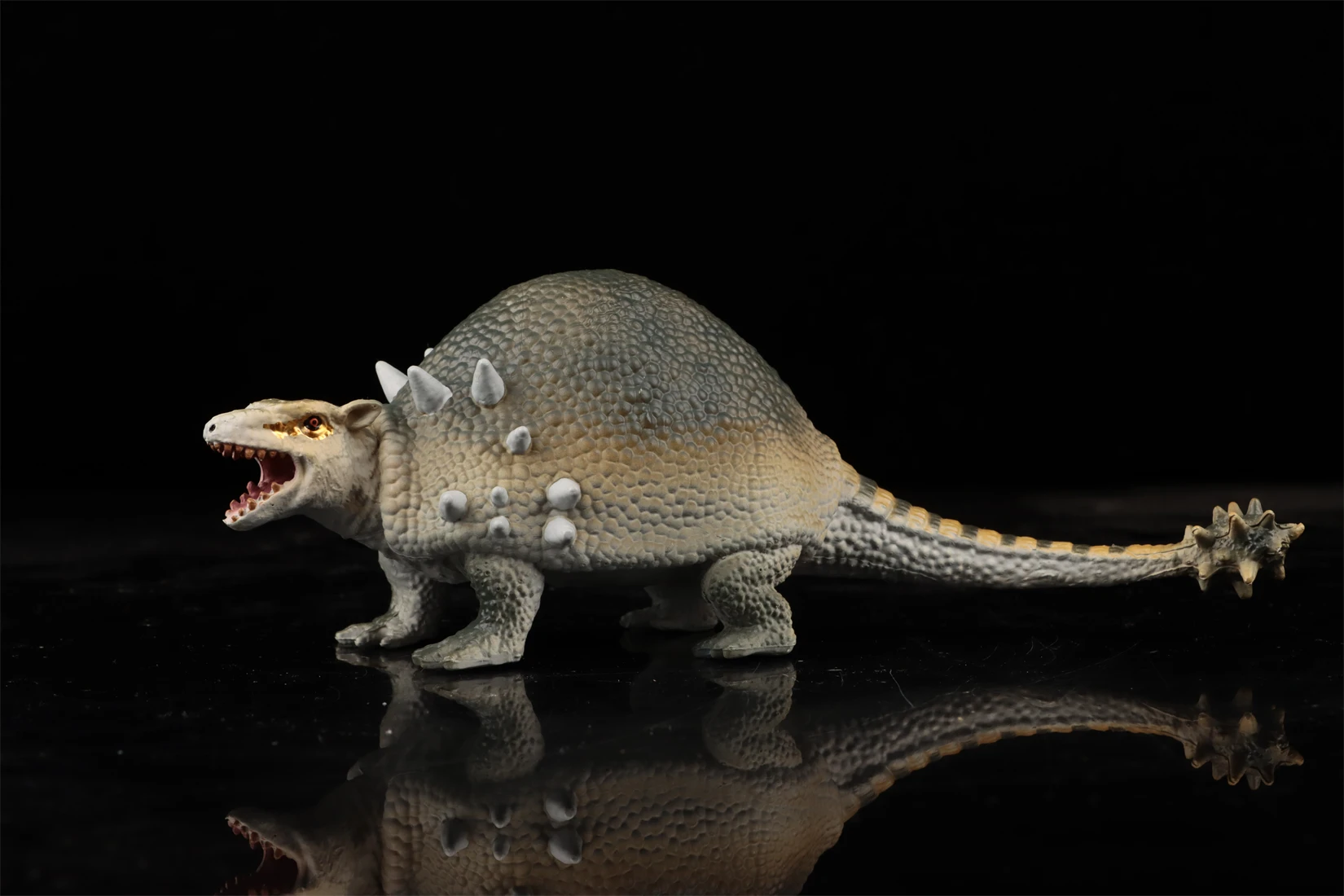 Earth Story Studio Glyptodon Model Prehistoric Animal Glyptodontidae ...