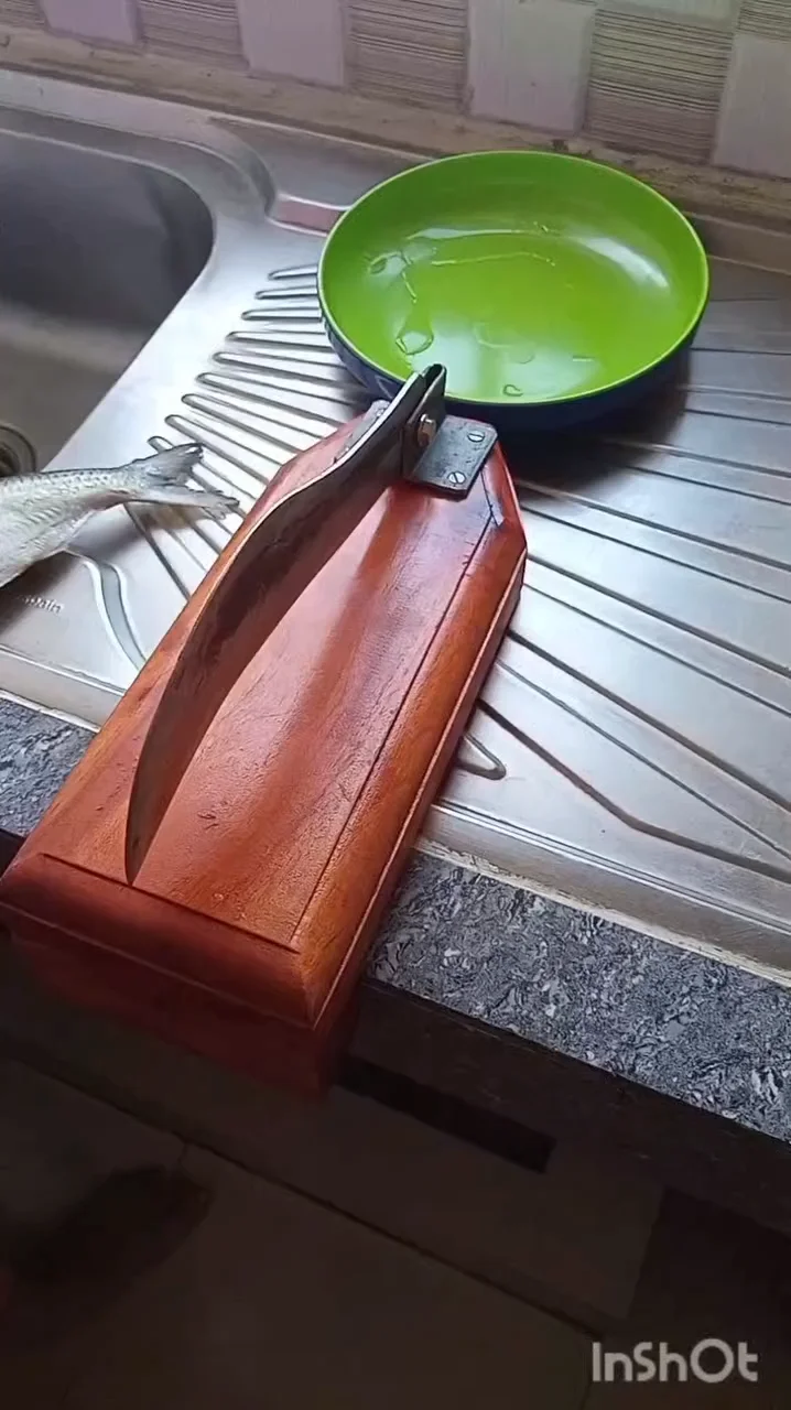 Folding Kitchen Boti (With Lock) | Daraz.com.bd