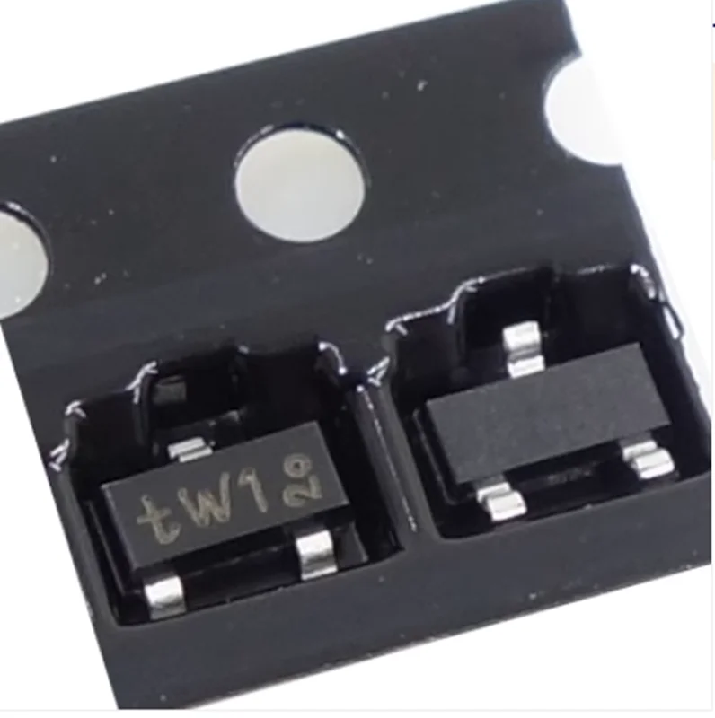 50pcs-Schottky-diode-Silk-screen-TW1-WW1-SOT-23.jpg