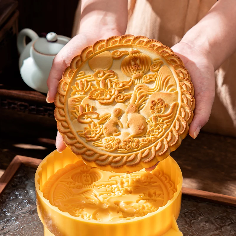 Mid-Autumn-Festival-large-moon-cake-mold-hand-pressed-Cantonese-style-1 ...