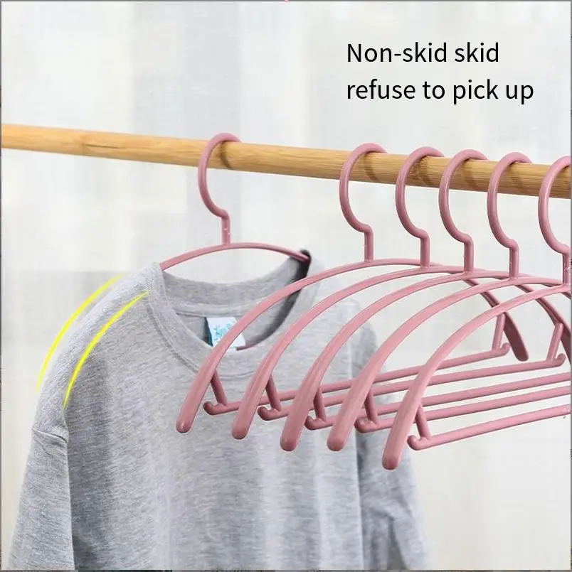 10-Pieces-Household-clothes-hanger-curved-design-plastic-wide-shoulder ...
