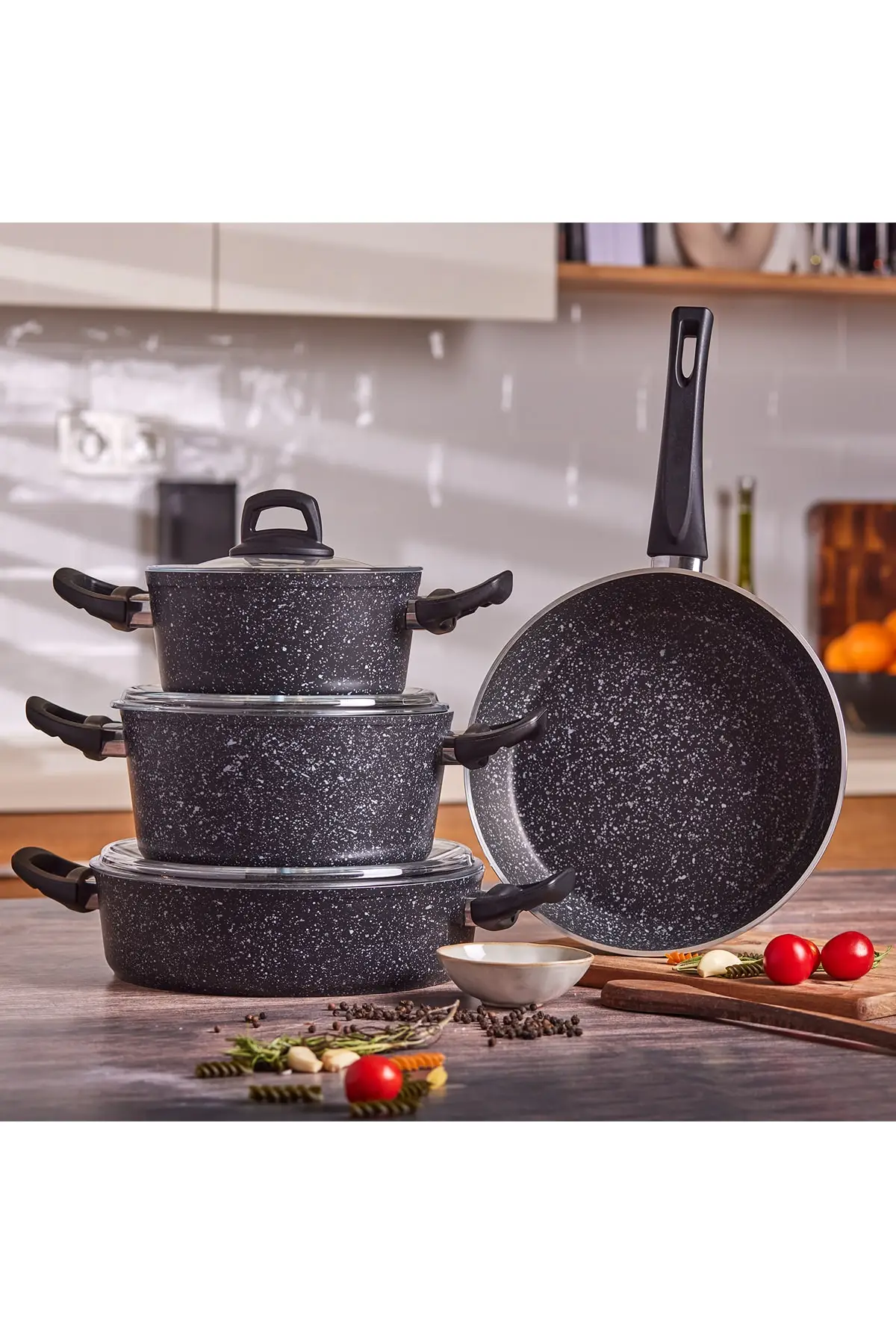7-Pieces-Black-Granite-Pot-Set-Content-18-cm-Pot-1-7-Liter-22-cm-Pots.jpg