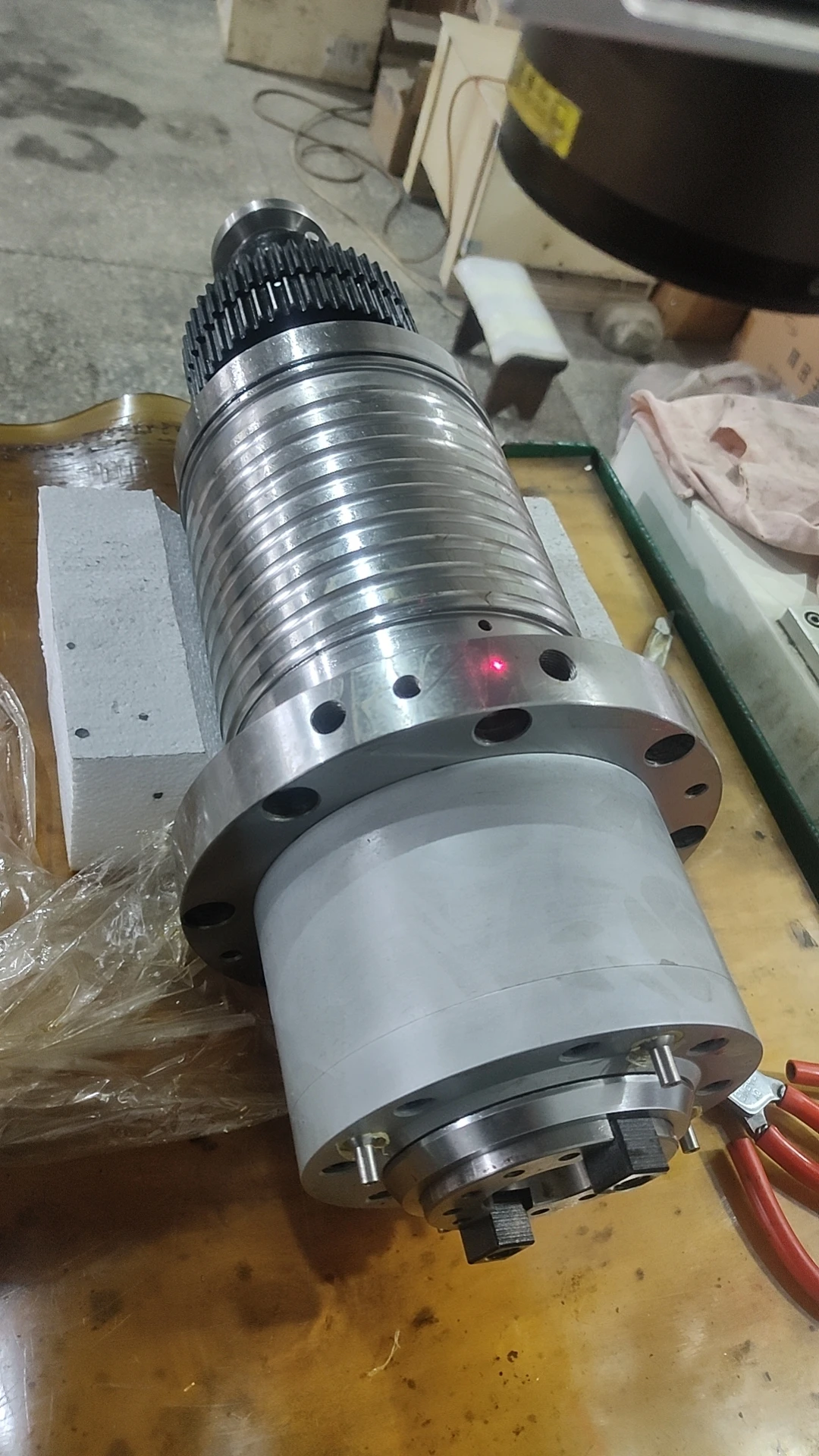 ATC-Belt-drive-spindle-motor-BT40-6000RPM-D150mm-With-Outside-Water ...