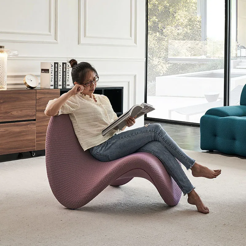 Sofá perezoso de diseño nórdico para sala de estar, muebles de lengua, silla posmoderna, modelo ...
