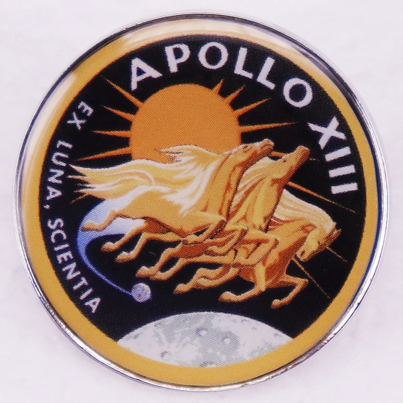 Apollo-13-Ex-Luna-Scientia-Apollo-Moon-Landing-Souvenir-Badge-Lapel ...