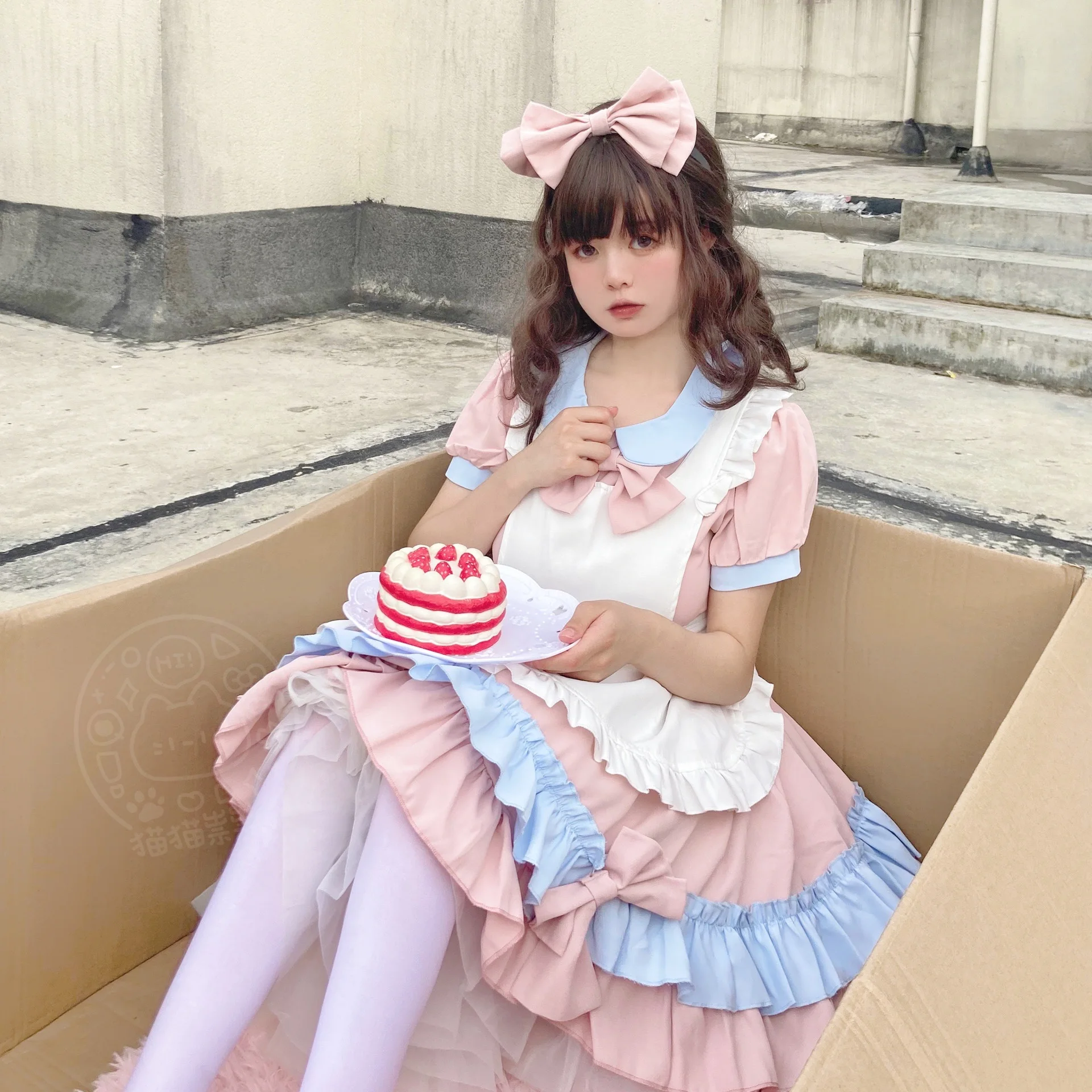 Blue Maid Cafe Outfits