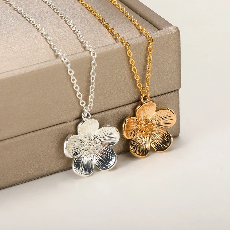 Flower-Pendant-Necklaces-for-Women-Waterproof-Classic-Floral-Stainless ...