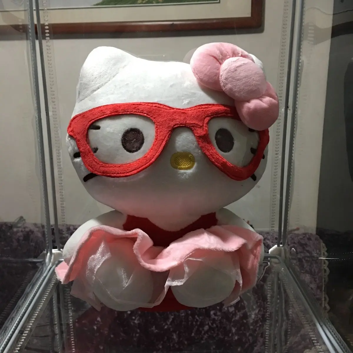 Hello Kitty Doll With Glasses