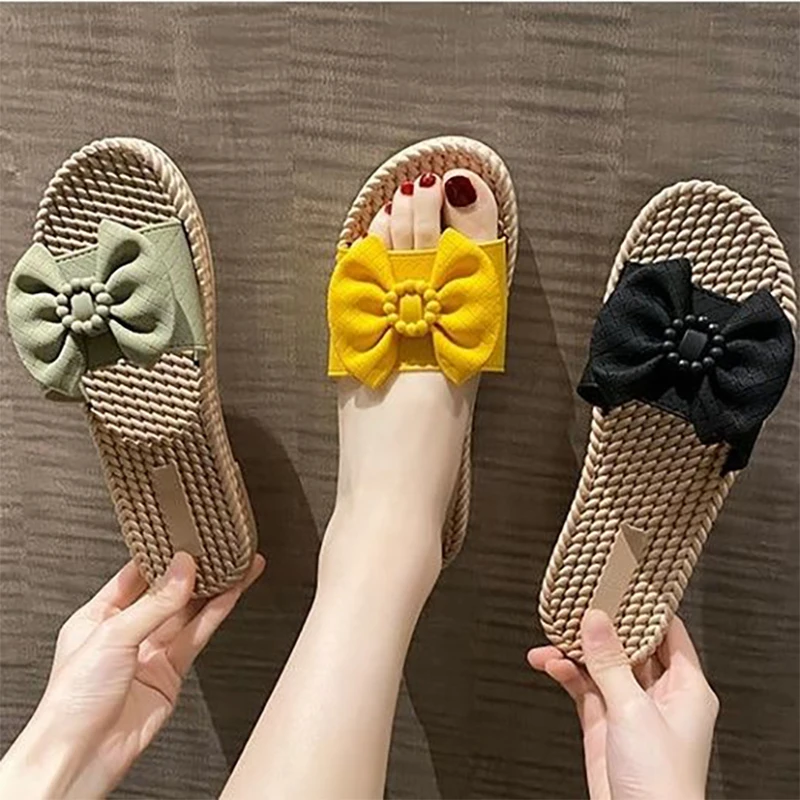 Women's fashionable slippers for summer wear anti slip anti odor wear ...