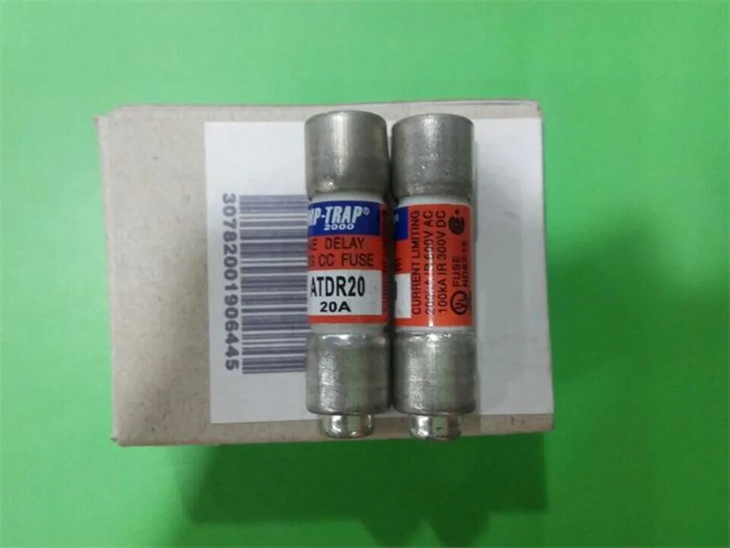 ATDR-20-AMP-TRAP-10X38-Ceramic-time-delay-fuse-20A-fuse.jpg