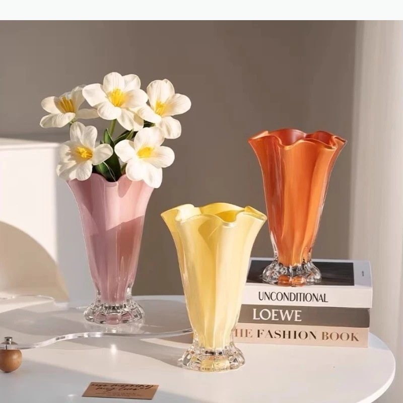 Wave Edged Glass Vase Artistic Flower Vessels Waterborne Flower ...