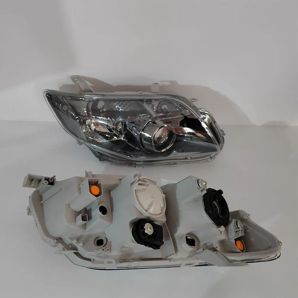 Un Par de Faros Delanteros para Toyota Corolla Fielder Axio CE140 ...