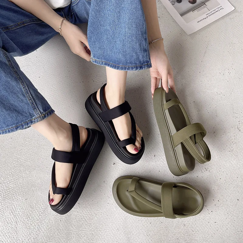 Thick-Sole-Sandals-with-Loose-Feet-Casual-and-Fashionable-Street ...