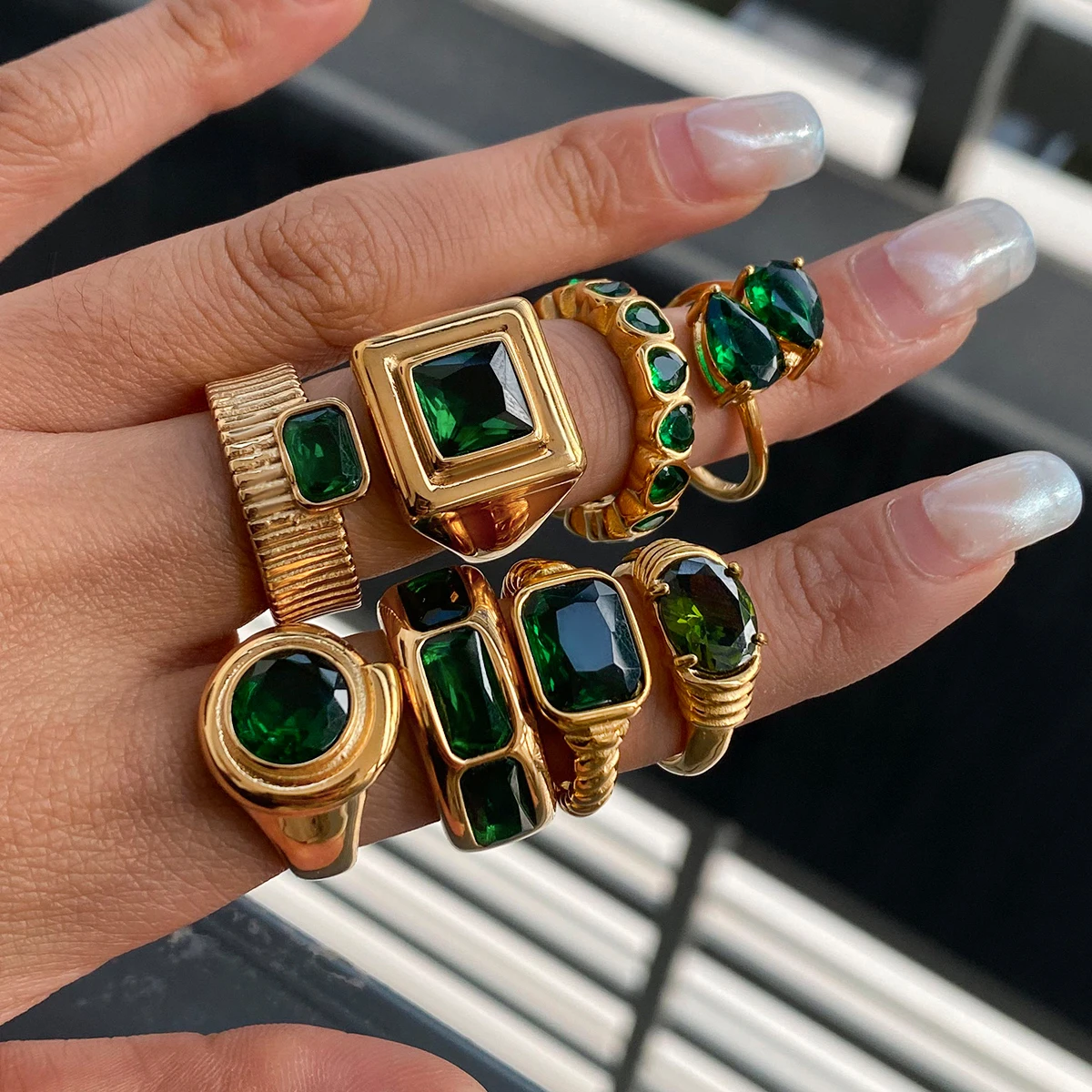 Uworld Retro Green Zircon Ring 18k Gold Color Plated Stainless Steel ...