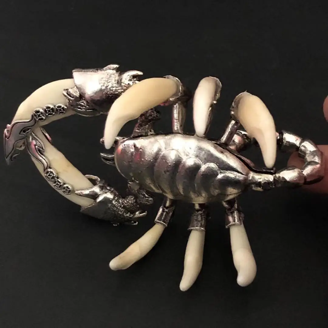 Silver-Scorpion-Double-Teeth-Wolf-Teeth-Pendant-Fashion-Pendant-Vintage ...