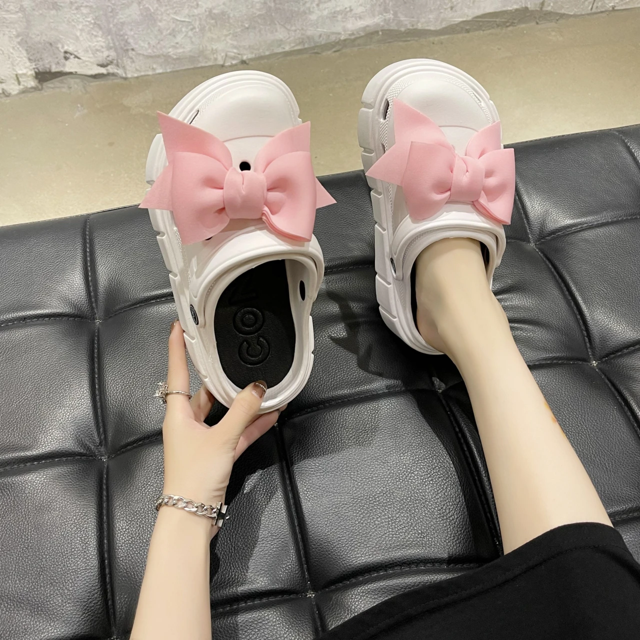 Bow Cute Crocs All Match Outside Wear Lightweight Comfortable Non slip ...