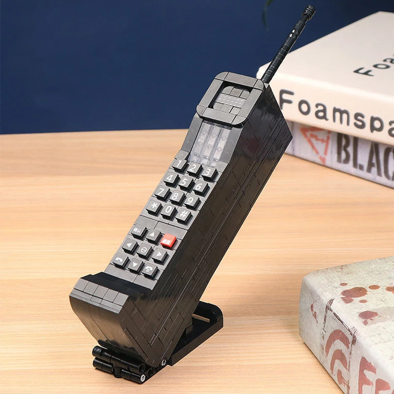 Early Cell Phone Models