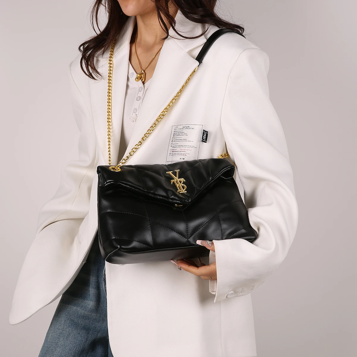 Chic Vintage Letter Logo Crossbody Bag - High-End Minimalist Leather ...