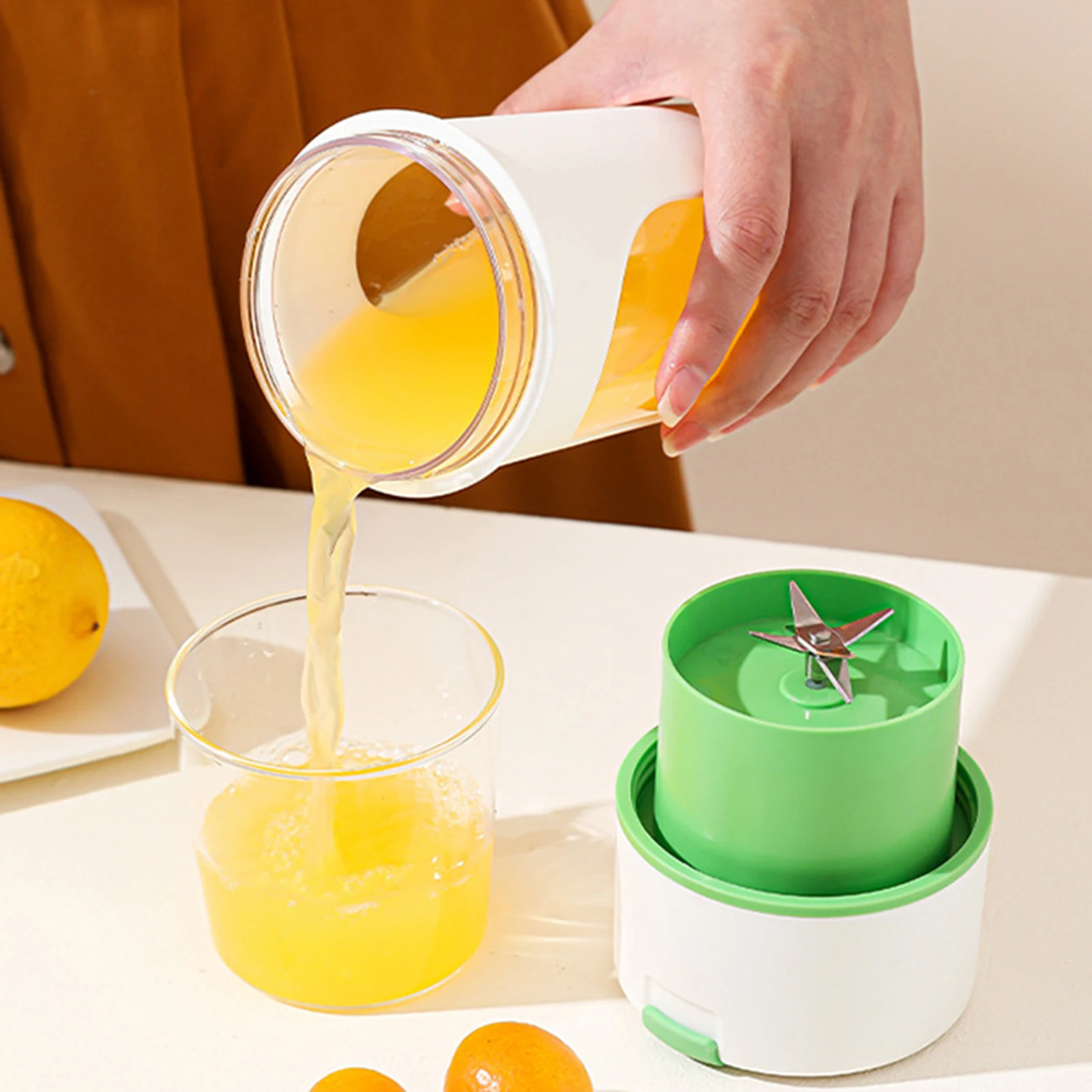 Mini-Wireless-Juices-Extractor-Easy-Cleaning-Reusable-Blender-For-Home ...